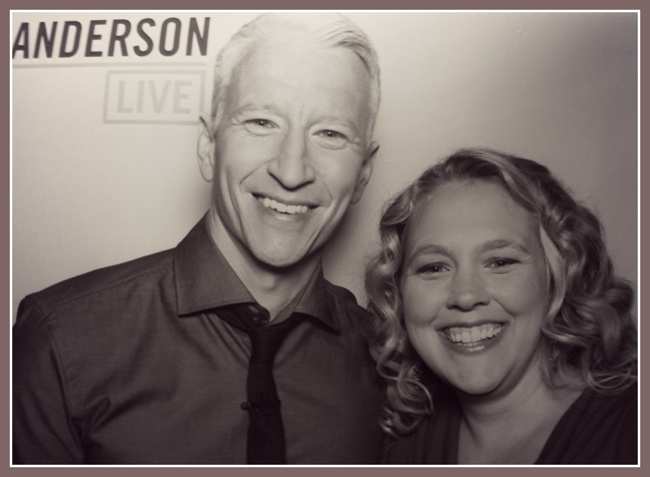A Hubber on TV: Julie DeNeen’s Anderson LIVE Experience – HubPages Blog